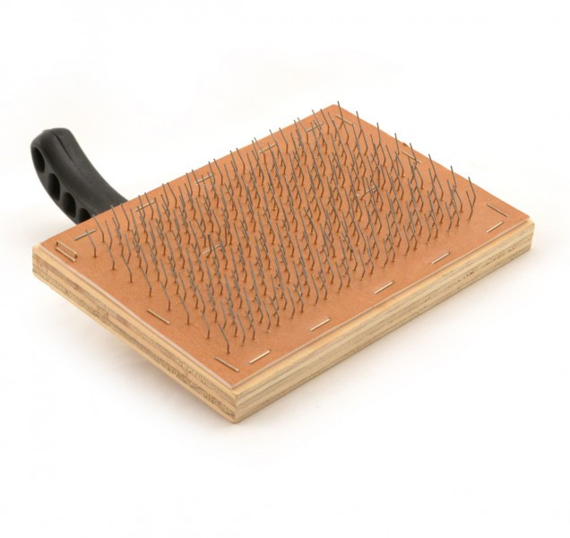 Carde en bois - Brosserie - Produits Concours - Bovin / Equin - Ets ...